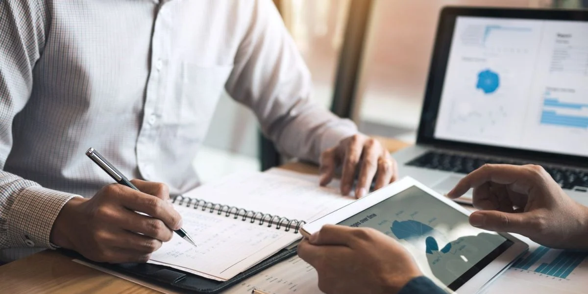 How to do a Competitor Blog Analysis to Gain Traction - Responsify